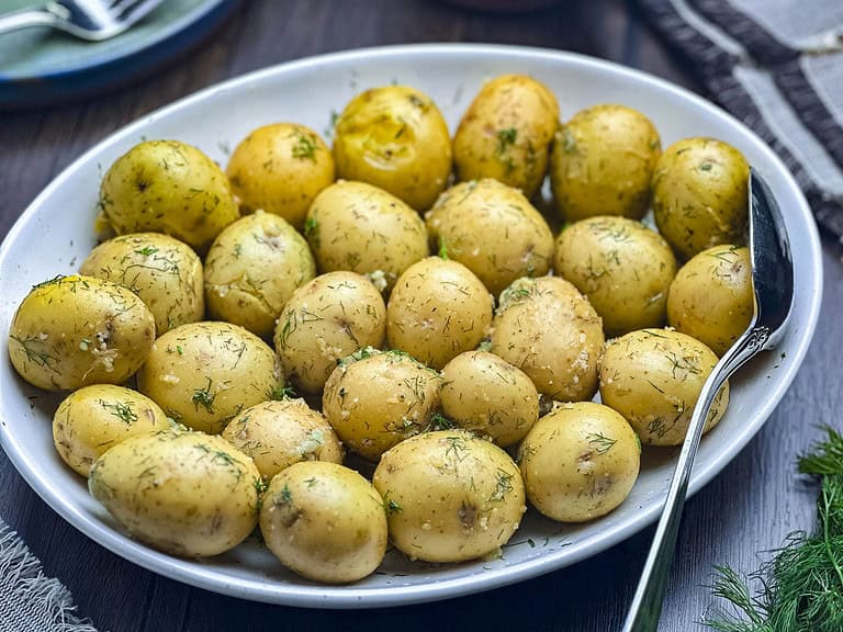Buttered New Potatoes with Dill, Lemon, and Garlic