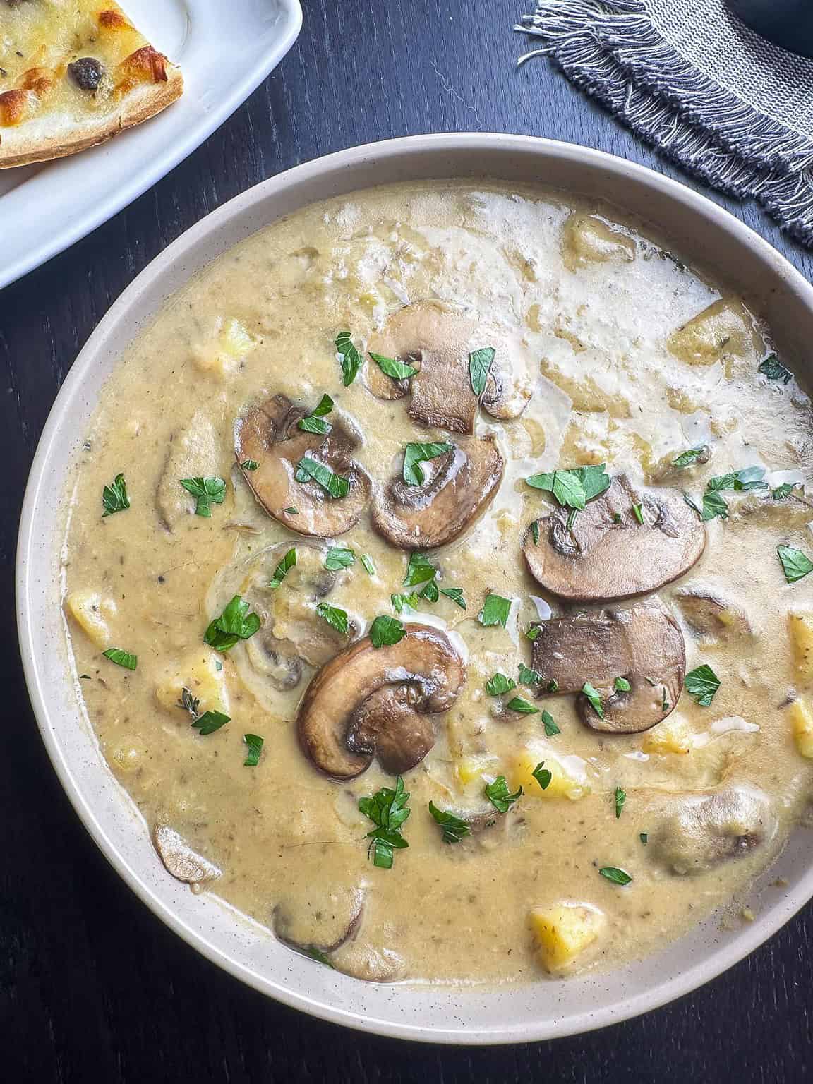 Creamy Mushroom and Potato Soup